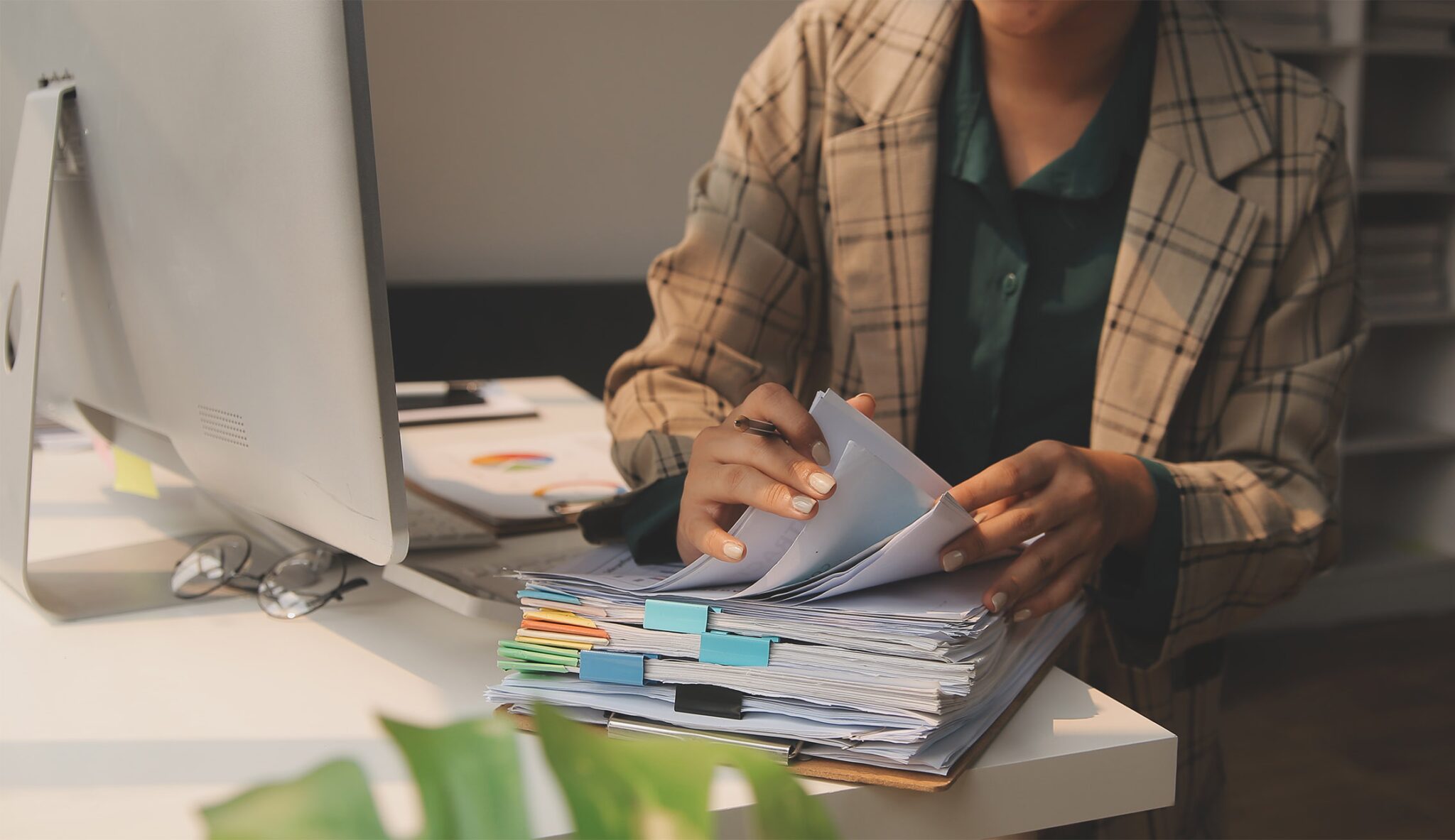 Solve HR Workflow Bottlenecks With A Document Management System 2025